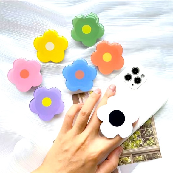 Accessories | Flower Pop Socket 9s Retro | Poshmark